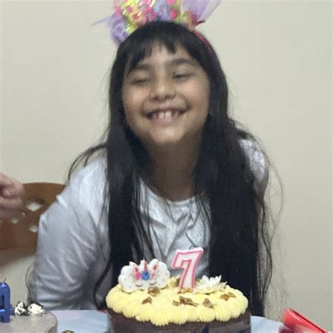 Mia Youtube