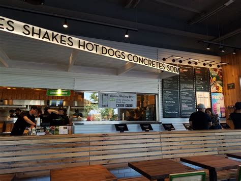 Shake Shack Marina Del Rey Los Angeles Roadtrippers