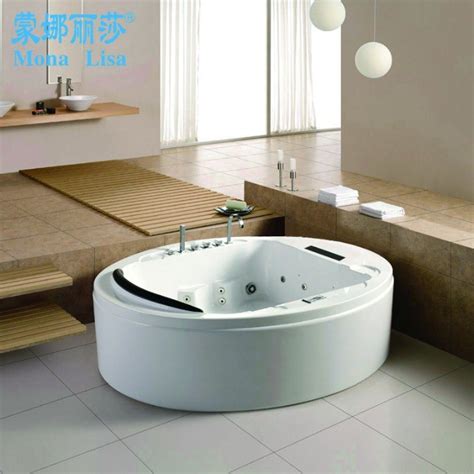Small Jacuzzi Bathtubs