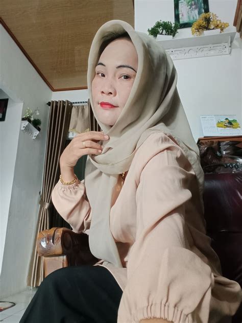 Nita Emut Emut Selamat Siang Semuanya Selamat Facebook