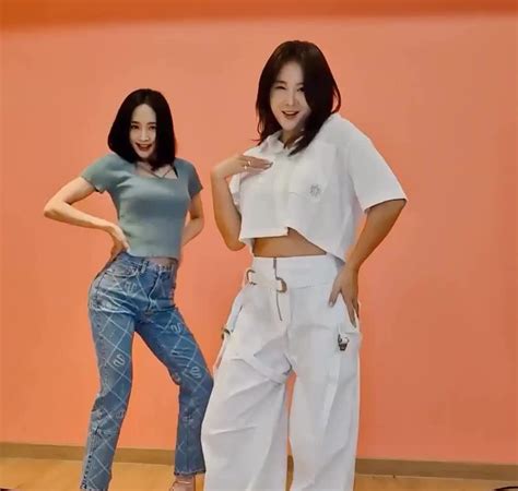 Kara Nicole And Sistar Soyou Kpop Nsfw
