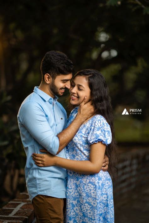 Outdoor Couple Photoshoot