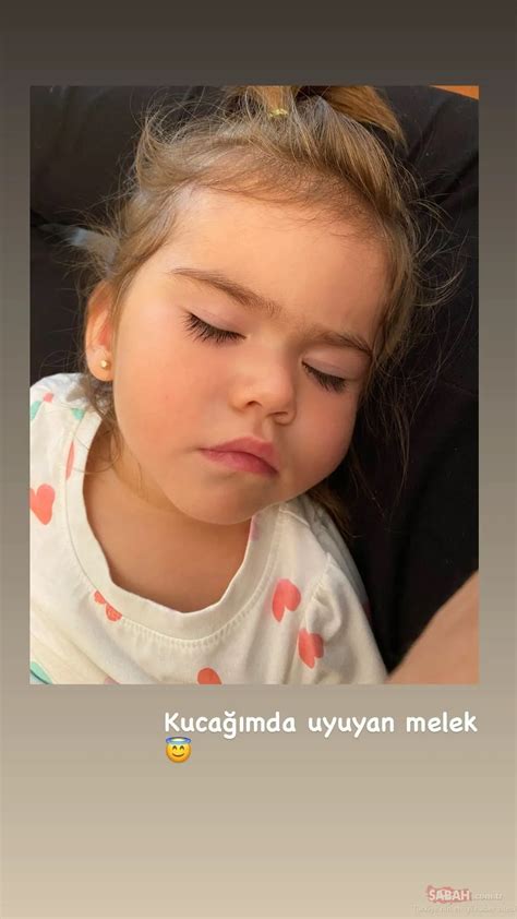 Ceyda Ateşin Güzel Gözlü Kızı Talia Sosyal Medyada Ilgi Odağı Oldu ‘kucağımda Uyuyan Melek