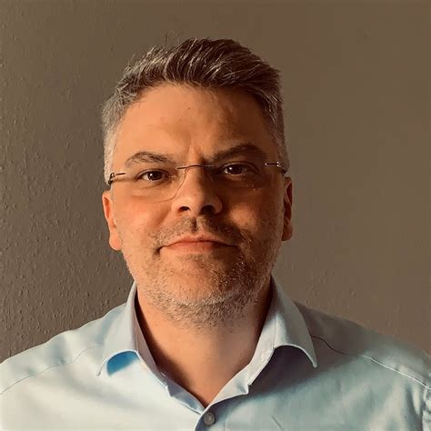 Mongoose Referencing Schema In Properties Or Arrays Alexander Zeitler