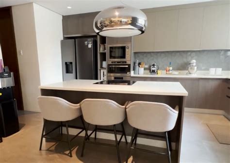 Look Julia Barrettos Tropical Japanese Inspired House Is A True