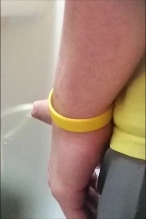 Juicy Uncut Piss Urinal Spycam Juicy Uncut Piss Urinal Spycam