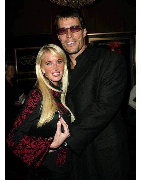 ¿quién Es La Esposa De Tony Robbins Sage Robbins