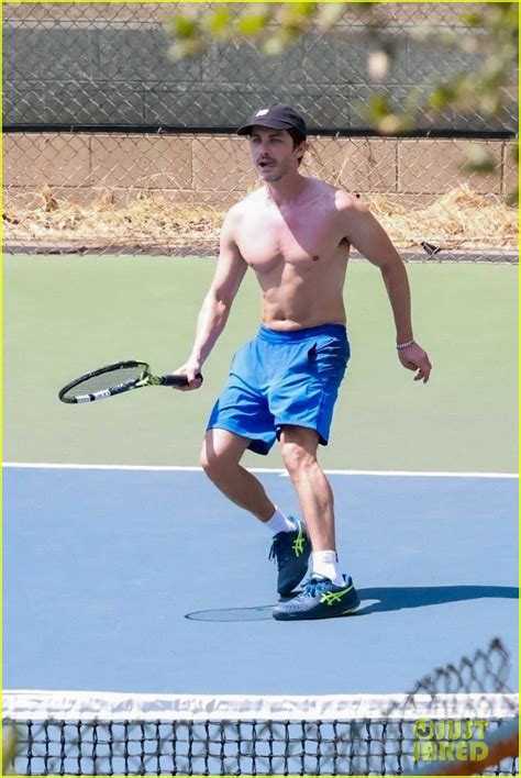Logan Lerman Goes Shirtless For Tennis Match In La Photo 5184837