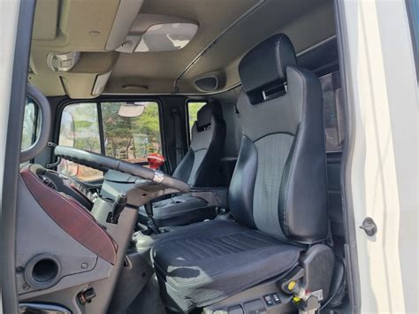 5톤덤프 현대 메가 쓰리축 저상덤프트럭 매매전문가들