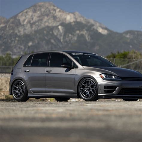 2019 Volkswagen Golf R Rotiform Hur Black Rotiform