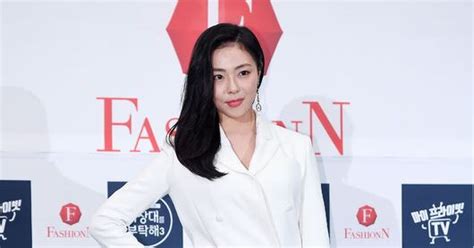 사진 추수현 보고도 믿기 힘든 완벽한 각선미