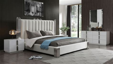 Modrest Token Modern Black And Gold Bed