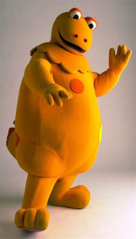 Pin By Stephanie Poulain On Nostalgie Cartoon Dinosaur Stuffed