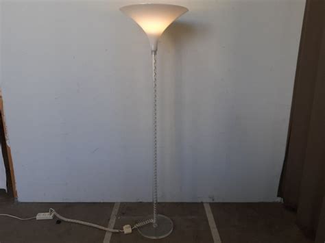 Harco Loor Plexiglass Floor Lamp 1980s Catawiki