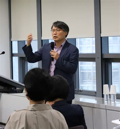 ‘초고령 사회 대책과 해법을 모색하다 치위생정책연구소 제2차 정책아카데미 성료 치위협보
