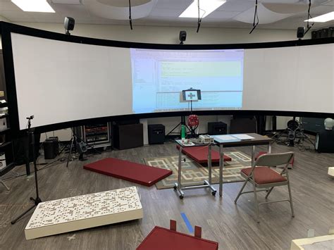 Auditory Spatial Attention Akira Takeuchi