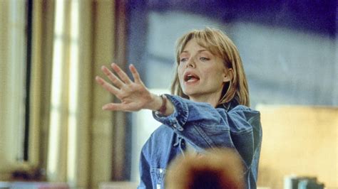 Michelle Pfeiffer Geeft Les In Dramafilm Dangerous Minds Tvgidsnl