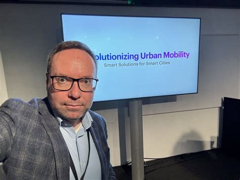 Stay Tuned… Ai X Zürich Jose Anson