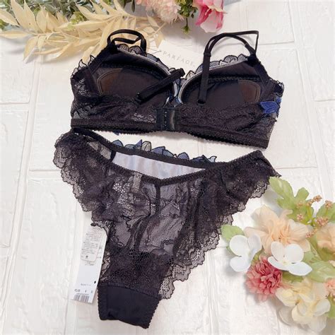 Yahooオークション 【新品】wacoal パルファージュ 96 ブラ ソング