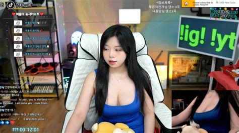 얼굴은 평범한데 몸매가 야함
