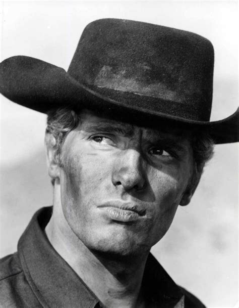 Classify Italian Actor Giuliano Gemma