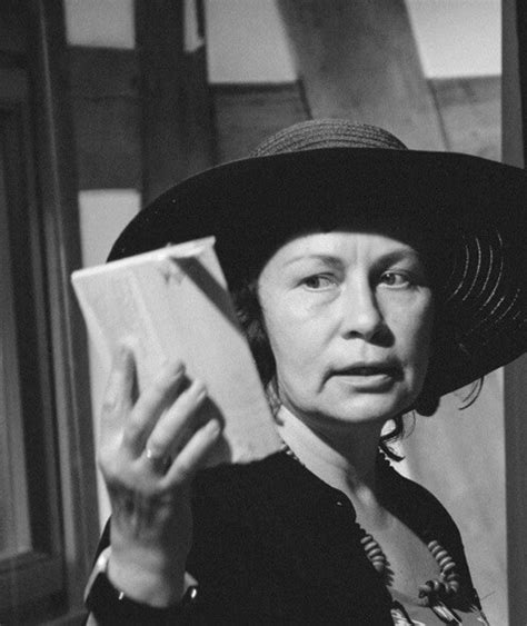 Sondra Simana Klaipėdos Valstybinis Muzikinis Teatras