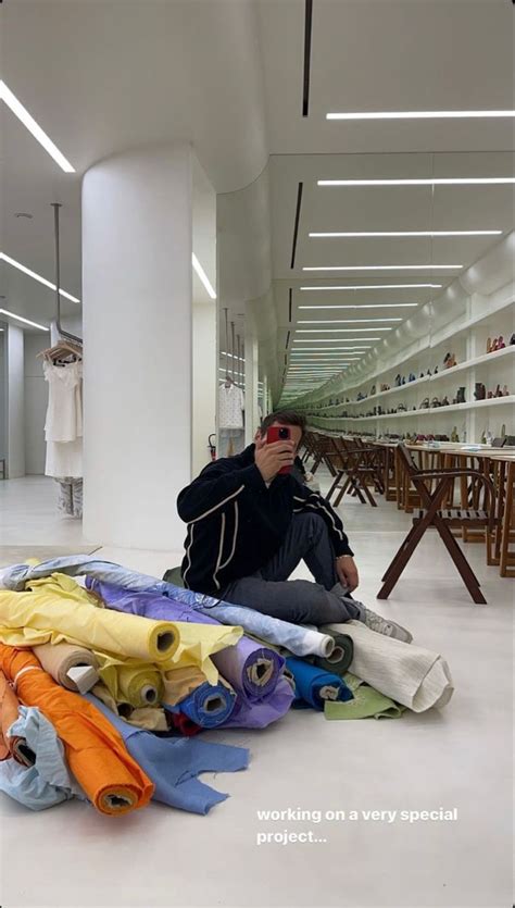 Pin Di Helin Esen Su Jac Schizzi Di Fashion Design Fashion Design Moda Uomo Casual