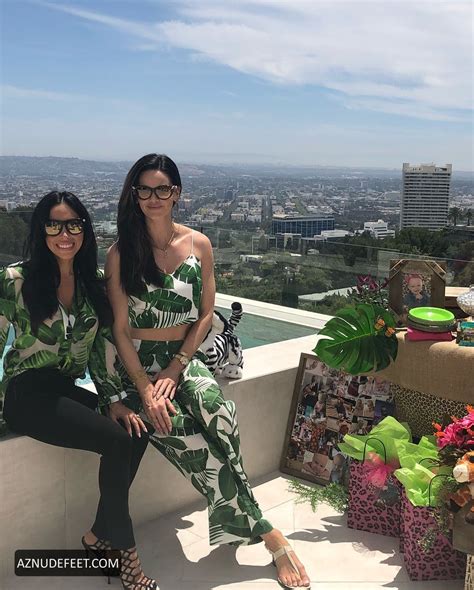 Lydia Hull Feet Aznudefeet Lydia Hull Feet Aznudefeet