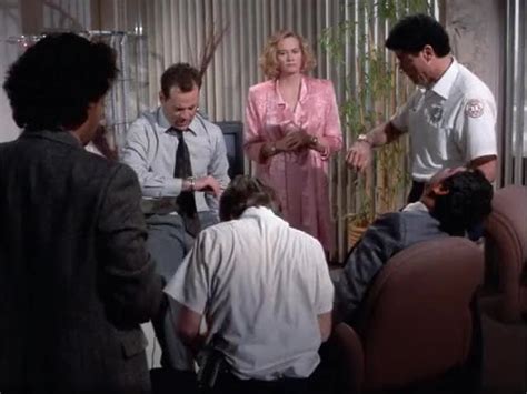 Yarn David Addison Harry Soffer Moonlighting 1985 S05e07 I See England I See France