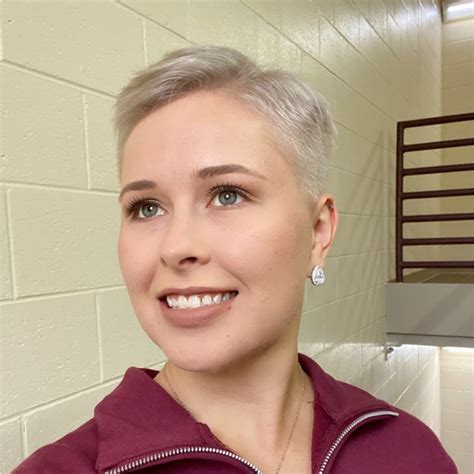 Danielle Adams Linkedin