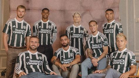 بە رەنگی نوێ مانچێستەر یونایتد درێسی دووەمی یانەكەی بۆ وەرزی نوێ ئاشكرا كرد Yariga