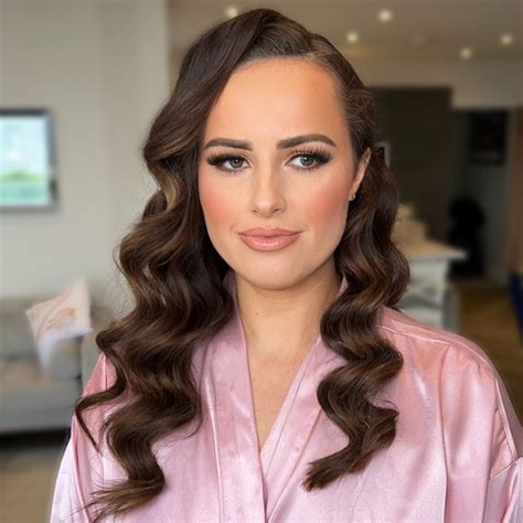 Izzy Pratt Mobile Hair And Makeup