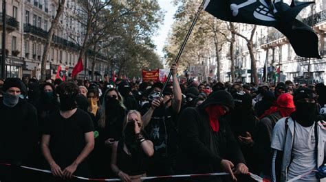 Allons Nous Vers Une Désagrégation Sociale Et Civique