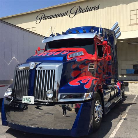Original Optimus Prime Truck Welcome To The Home Of Optimus Prime
