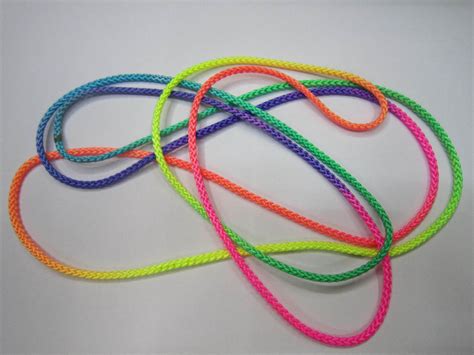 现货供应3毫米翻花绳，彩色翻花绳 阿里巴巴