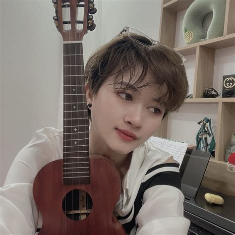 Profile Tiểu Sử Thông Tin Chi Tiết Về Ca Sĩ Dimz Việt Nam Overnight