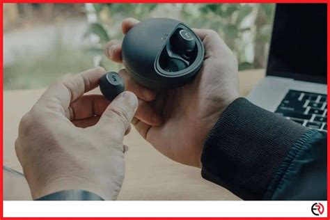 How To Charge Wireless Earbuds Everything You Need To Know Ear Rockers