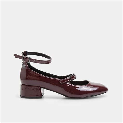 Dámske Mary Jane City Flats Bata Red Label Pohodlné A štýlové