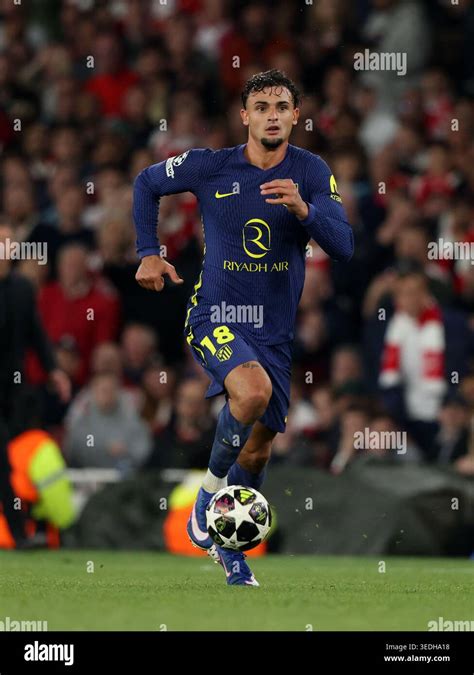 Marc Pubill Am At The Arsenal V Atletico Madrid Uefa Champions League