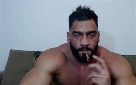 Bodybuilder Henry Smoking