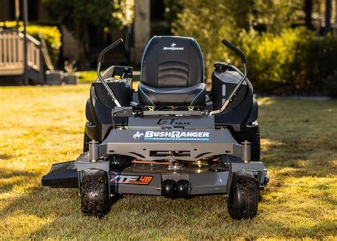 A Guide To Zero Turn Lawn Mowers Myhometurf
