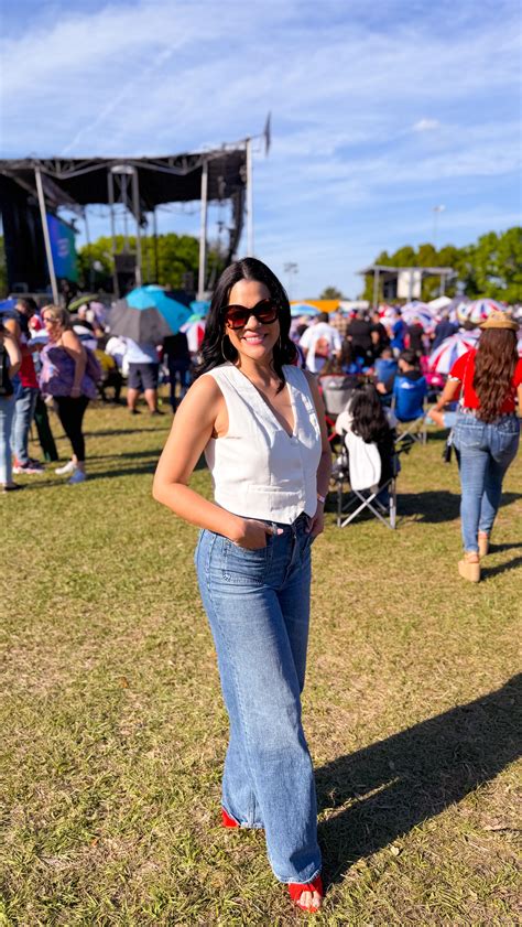 Yisel Tejeda Yiseltejedatv • Instagram Photos And Videos