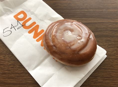 I Tried 5 Chain Restaurant Cinnamon Rolls And One Was The Clear Winner