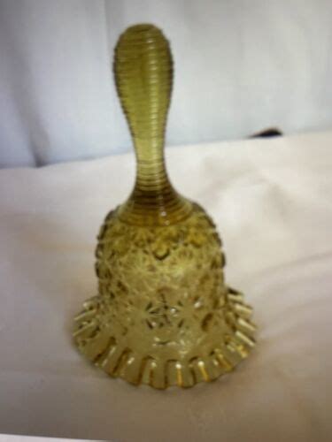 Fenton Bell Green Daisy And Button Dot Pattern Excellent 4691633176