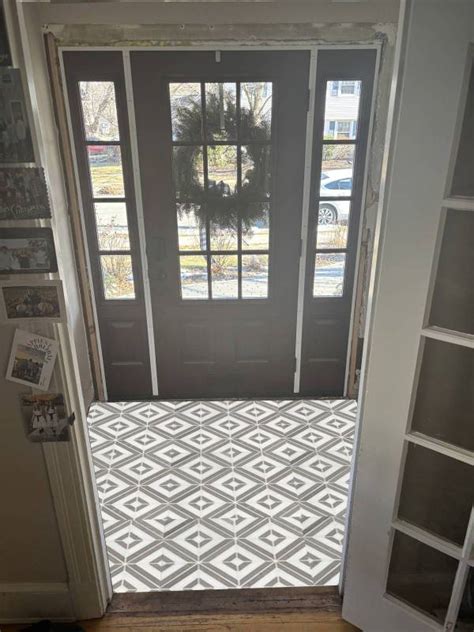 اخرى تم التصميم بواسطةbernart Design Front Entry Floor Tile Design