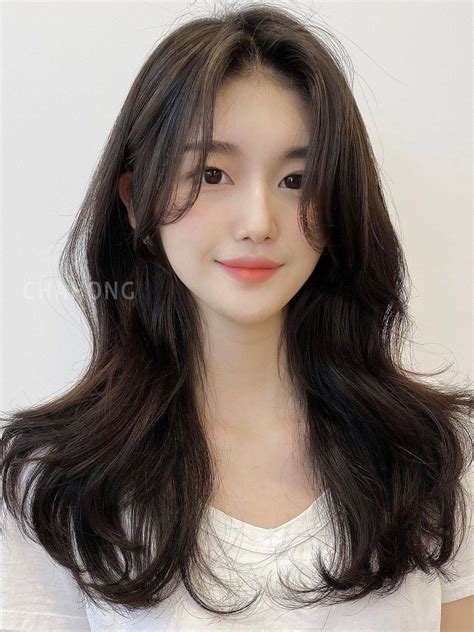 35 Korean Curtain Bangs Styles That Look Good On Everyone Artofit