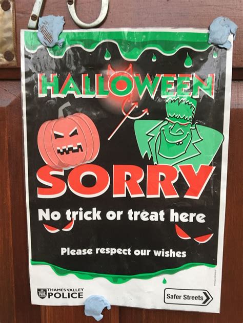 What Will Women Gain From Squawking About Sex Pests Niqab Daily Mail