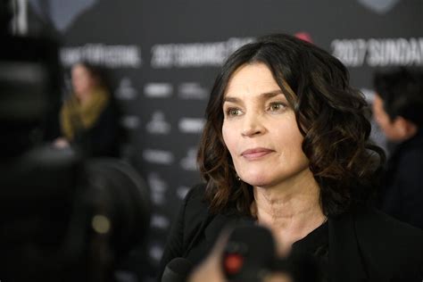 The Walking Dead Reveals New Series Title World Beyond Casts Julia Ormond