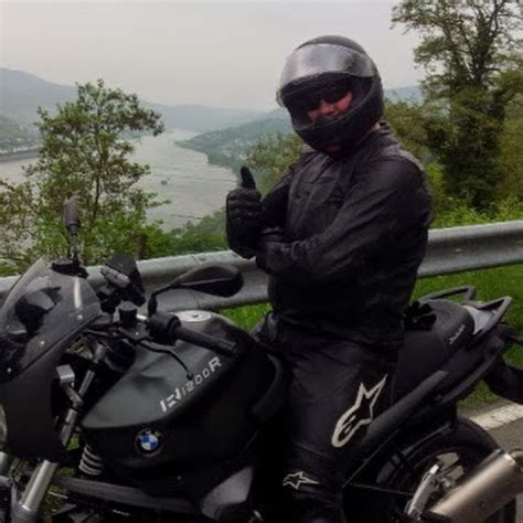 John De Ridder Eigenaar Van De Bike Inn Youtube