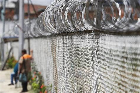 Colombia Prisons Turn Overcrowding Into Securitys Darkest National